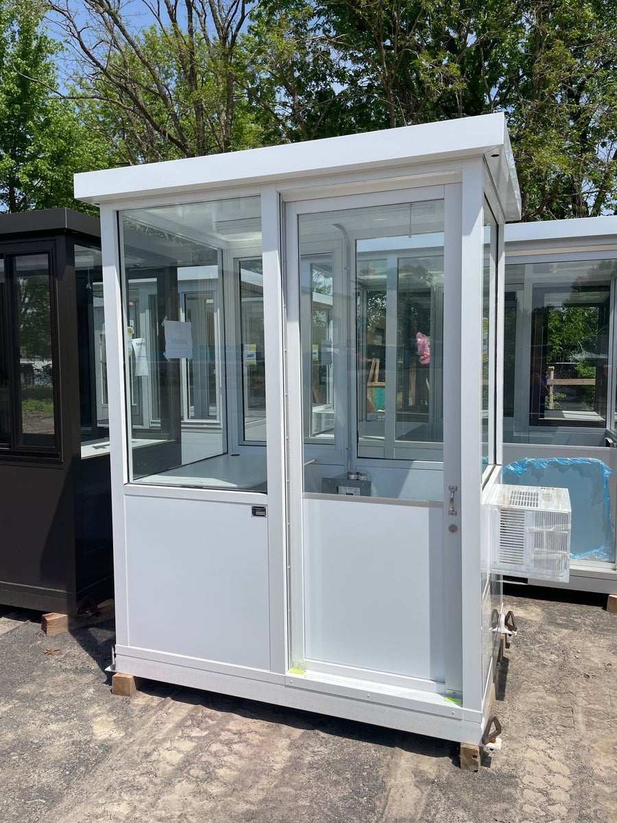 4 x 6 White Guard Booth Equipped With Electrical and A/C